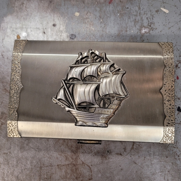 Japan | Storage & Organization | Vintage Clipper Ship Japan Silver ...